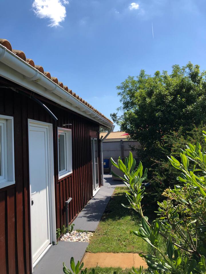Lanton « Le P’tit Cabanon Dans Jardin Paysager - Lanton