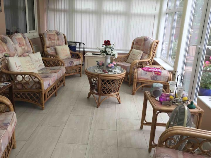 Garden Room In Bognor Regis. - Pagham