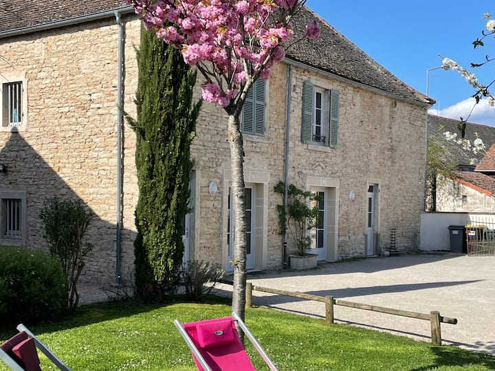 Grand Gîte 17 Pers Tout Proche De Beaune - Beaune