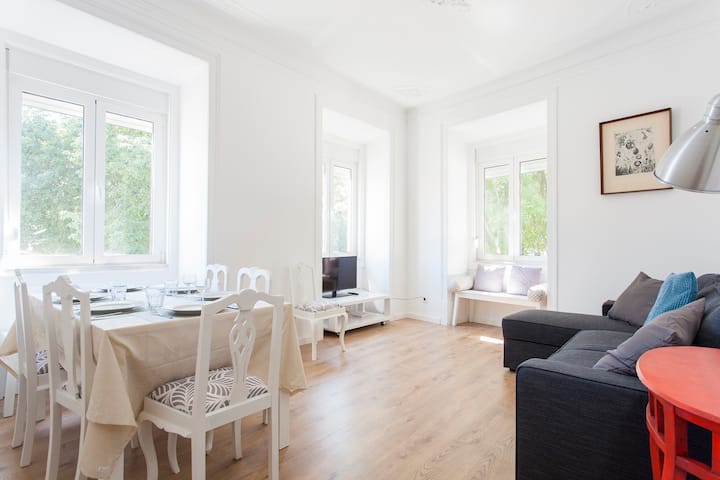 Near The River 3 Bedrooms Flat, With Ac For 9 - Lisbon