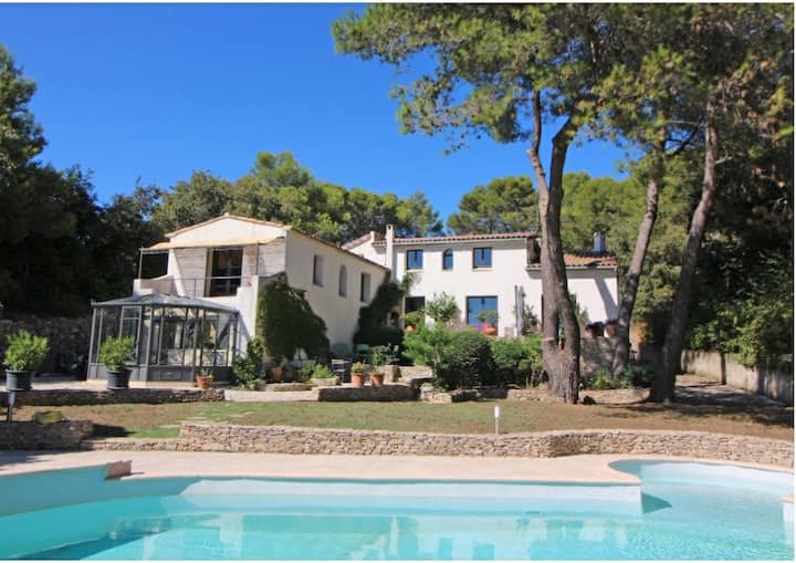 Villa De Caractère - Nîmes