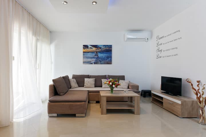 Apartment Tanja Ciovo Trogir - Okrug Gornji