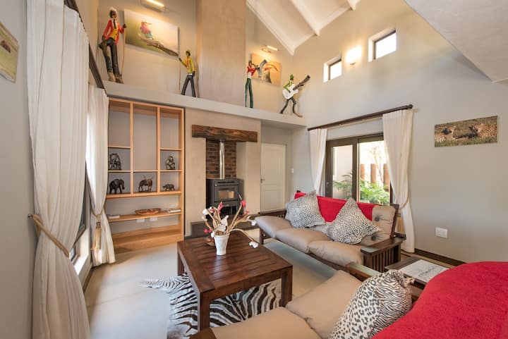 Honeymoon Suite, Nyaleti Lodge 310 - Hoedspruit