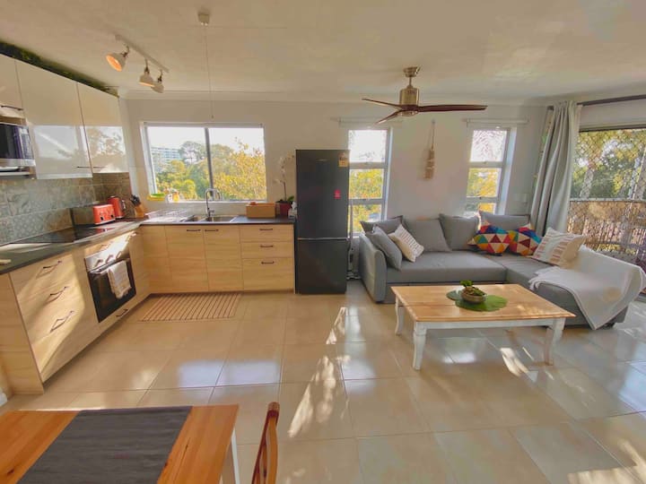 [Holiday Stylish Apartment]  Broadbeach Gold Coast - Broadbeach