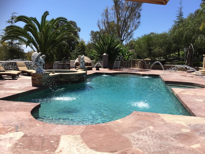 Private Cottage In Secluded Setting - Rancho Palos Verdes, CA