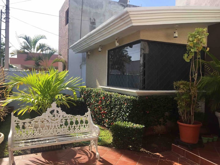 Hermosa Casa Mexicana En Campeche!! - Campeche