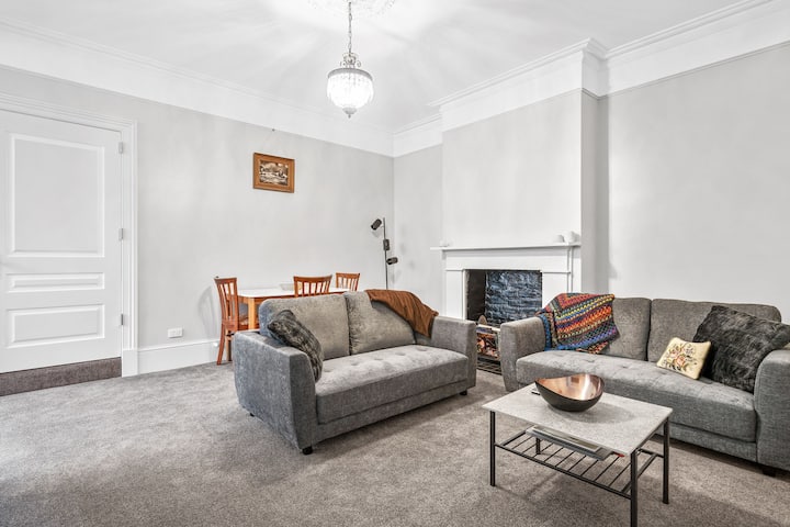 ⚜Historic Home Away From Home - Hobart