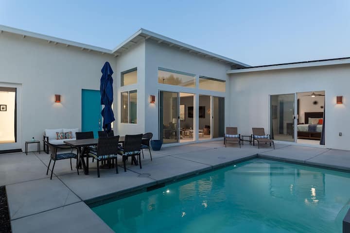 Amazing Pool Home Near Palm Springs, Joshua Tree, & Coachella - With Ev Charger! - Kalifornien