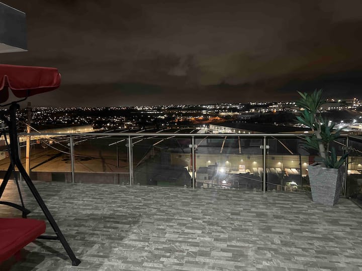 Casa Con Vista A La Ciudad - Tijuana
