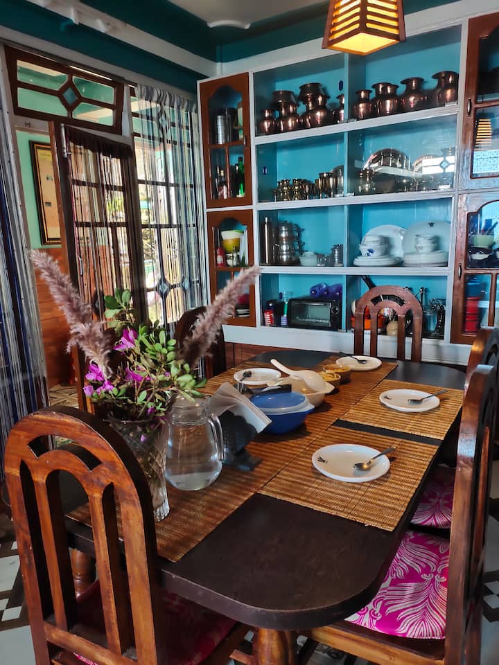 A Quiet Nest Travellers Homestay - Darjeeling