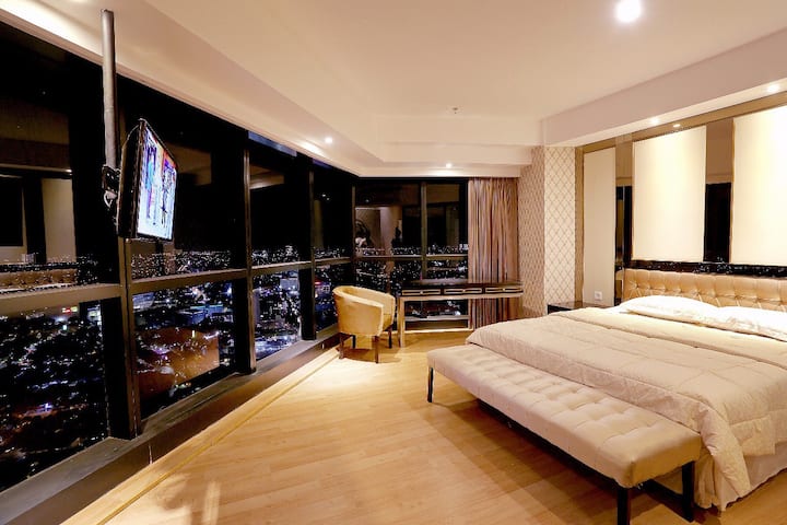 Elegant&spacious Apt - Privatelift -Tunjungan Mall - Gresik