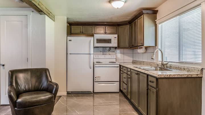 Fallon Studio Long Term - Richland, WA