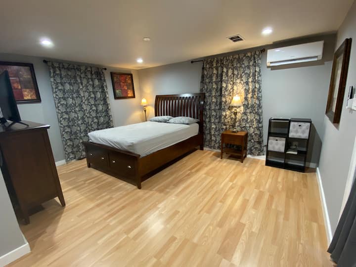 Casa Juarez Ii - Wifi, Smart Tvs, Alexa, Cold Ac - 布朗斯維爾