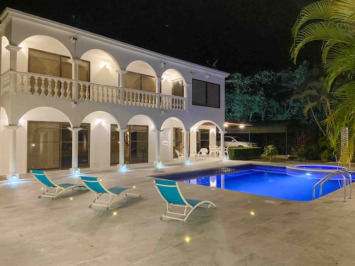 Casa De Verano En Carmén De Apicala - Carmen de Apicalá