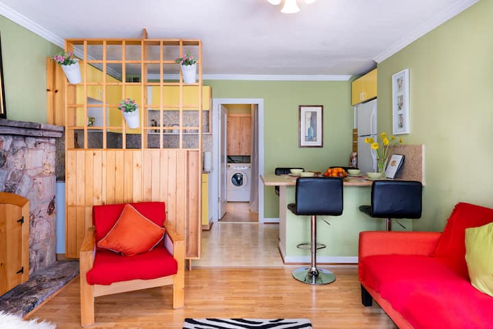 Spacious 2 Br In San Francisco. Views! Parking! - San Francisco, CA