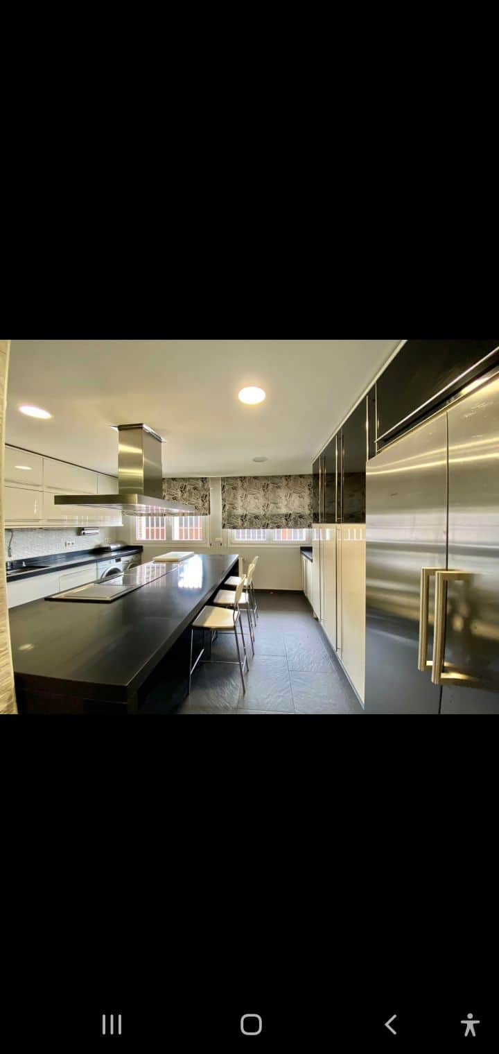 Habitaciones Dobles Se Alquilan En Gran Casa - Los Molinos