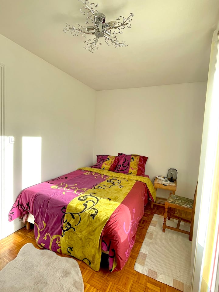 Chambre Privée à 15 Minutes De Paris - Saint-Denis