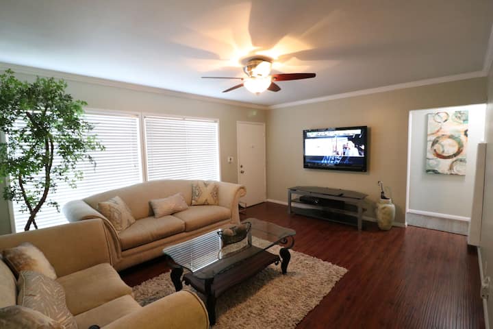 A Beautiful Two Bedroom House In Arcadia /Monrovia - Monrovia, CA