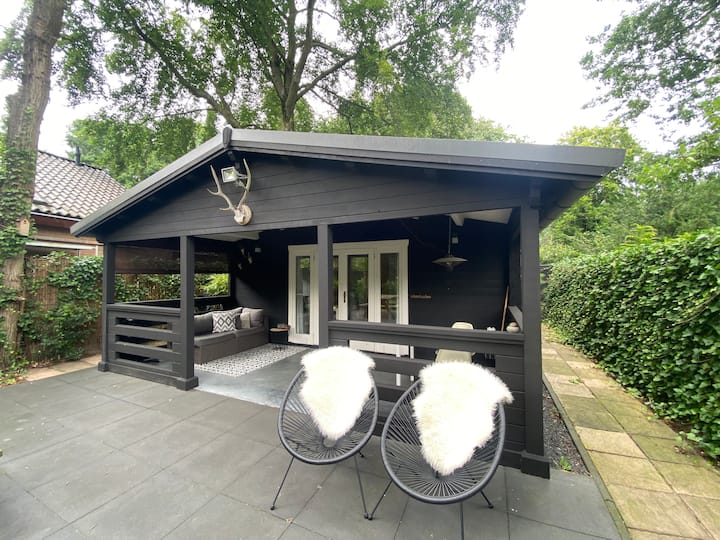 Sfeervolle Blokhut, Bosrijke Buurt, Veel Privacy - Ermelo