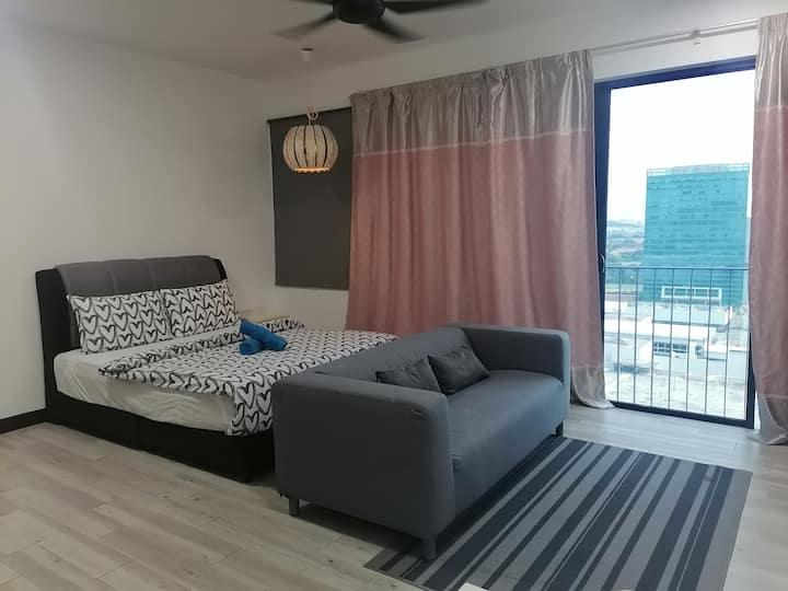 Wellness Homestay 17 @ Trefoil Setia City - Setia Alam