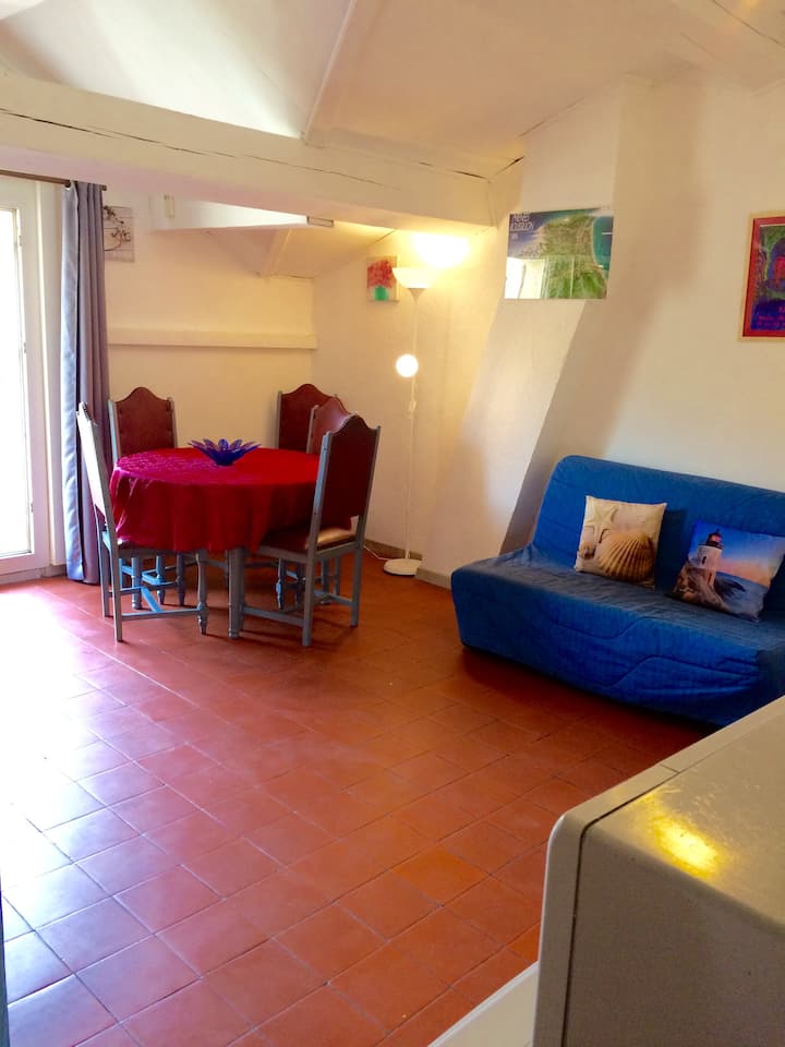 Location P4 Avec Clim Cerbère Proche Plage - Llançà