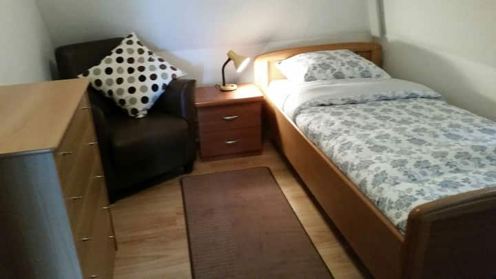 Cozy Room With Rural Or River View - Aalsmeer