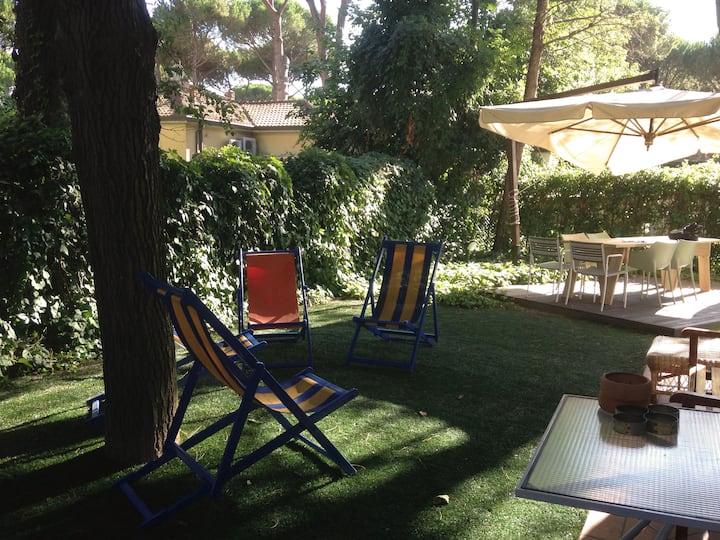 Villetta Con Ampio Giardino - Milano Marittima
