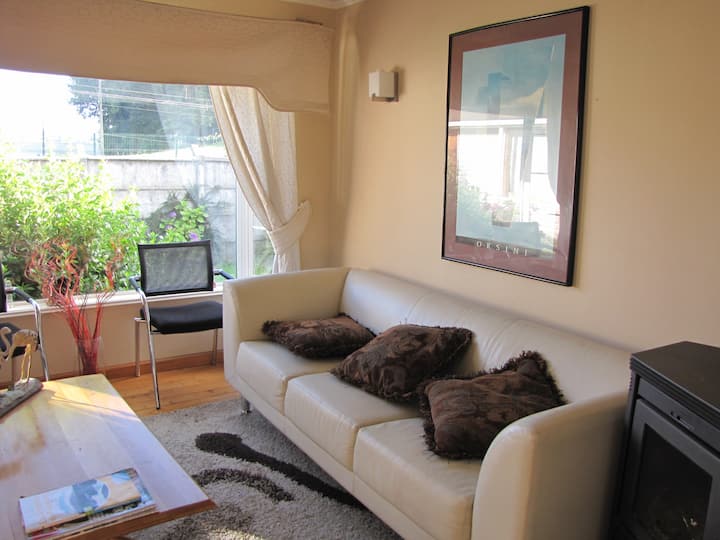 Casa Linda Y Acogedora, Moderna Y Buena Ubicación - Puerto Varas