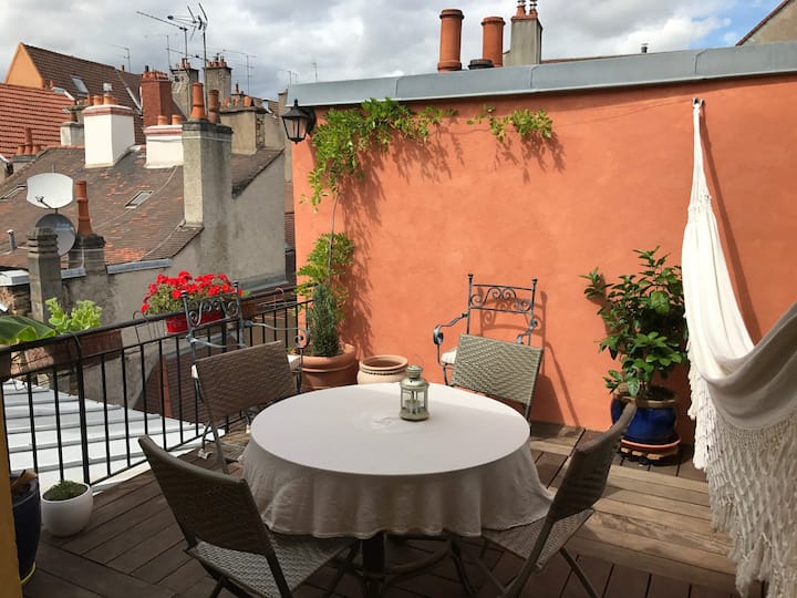 Les Toits De Dijon , 110 Mètres Carrés - Dijon