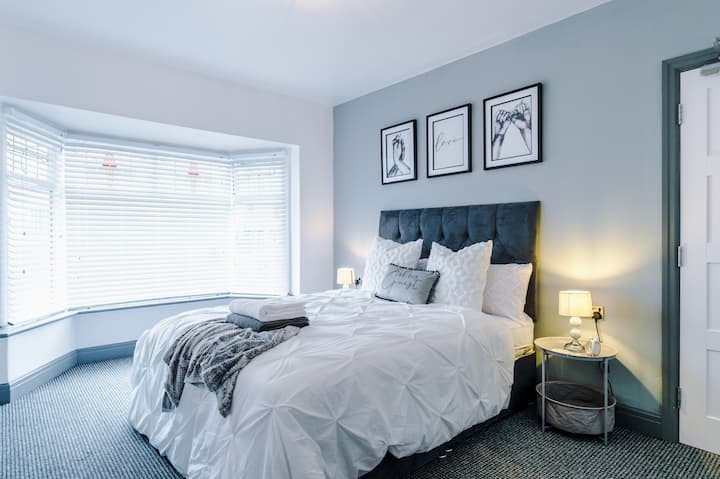 Family Stay Only | Pets Welcome | 6 Guests Maximum - Poulton-le-Fylde