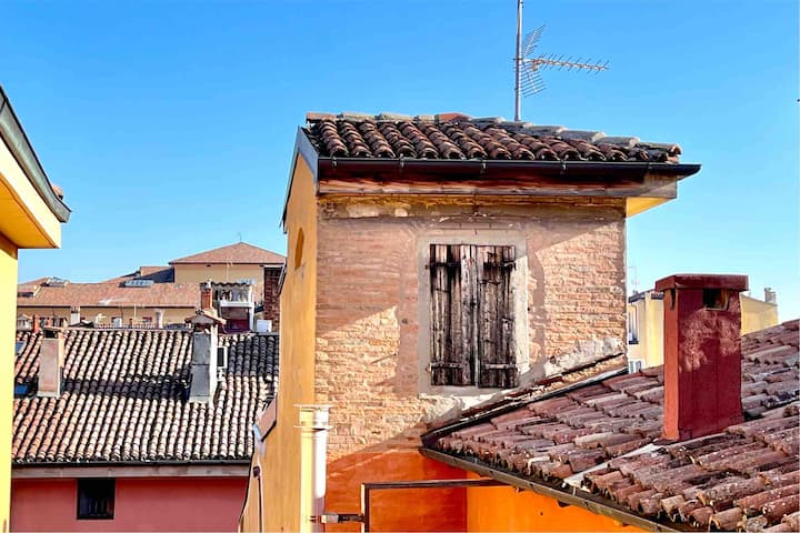 Vita Bella - Suite. Your Authentic Spot Of Bologna - Aeropuerto de Bolonia (BGA)