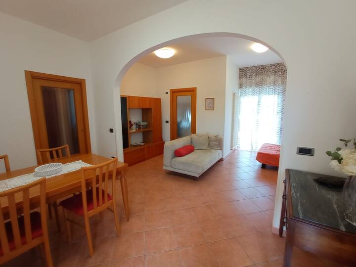 Appartamento Tranquillo  A Cattolica - Cattolica