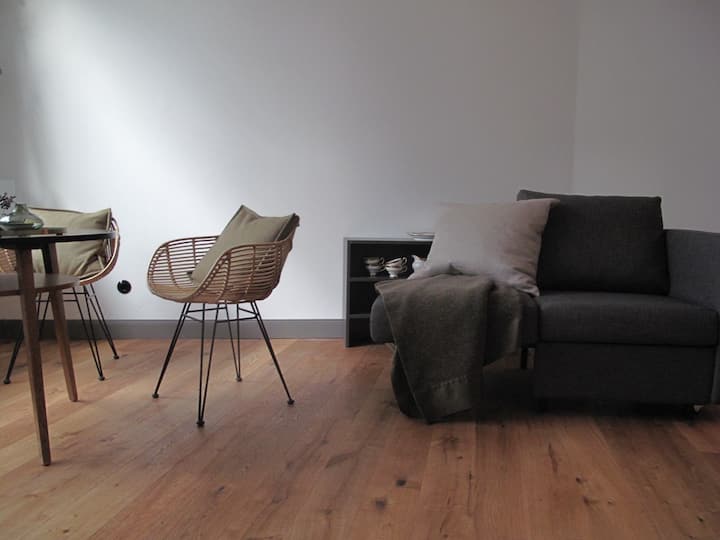 Perle Für Zwei Nähe Elbe Und Hafen - Hamburg