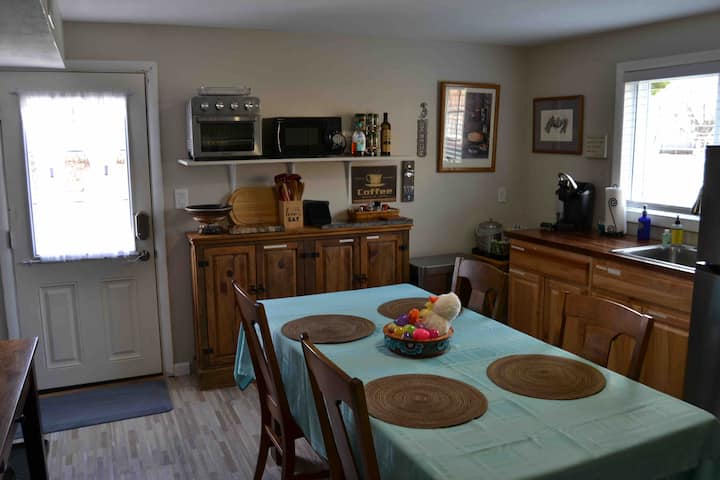 Private Cozy 2 Bedroom, 1 Bath - Littleton, CO