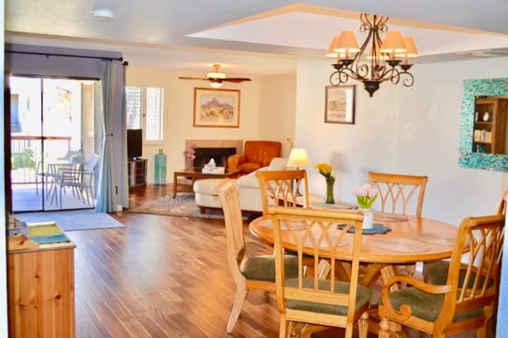 Perfect Location - Central Scottsdale Condo - Arizona