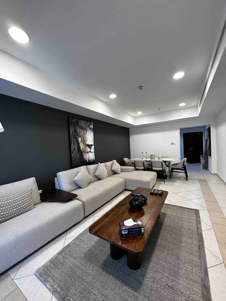 2br Luxury Apartment In Dubai Marina With Sea View - Dubai