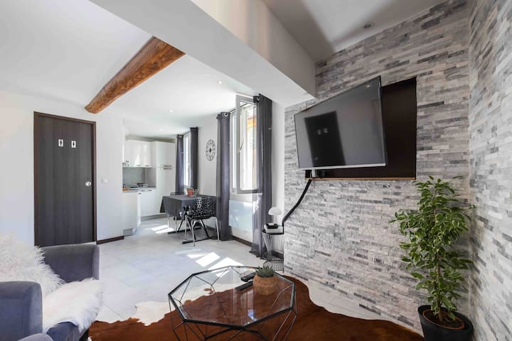 Charming Loft In Nice’s Old Town - Nizza