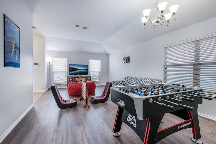 Private 4 Br Clean Home - Near Bamc - San Antonio, TX