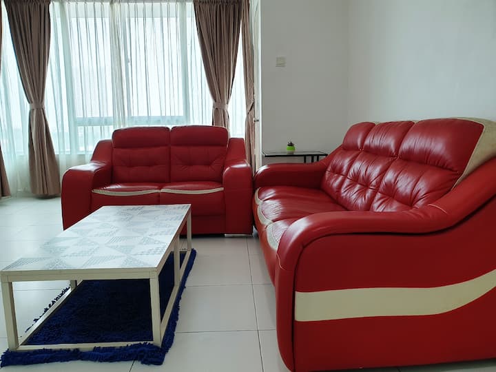 Xxl Homestay @ Akademik Suites In Austin Height - Johor Bahru