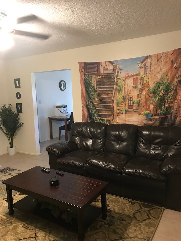 Entire Home For Executive Rental - Carlsbad, NM