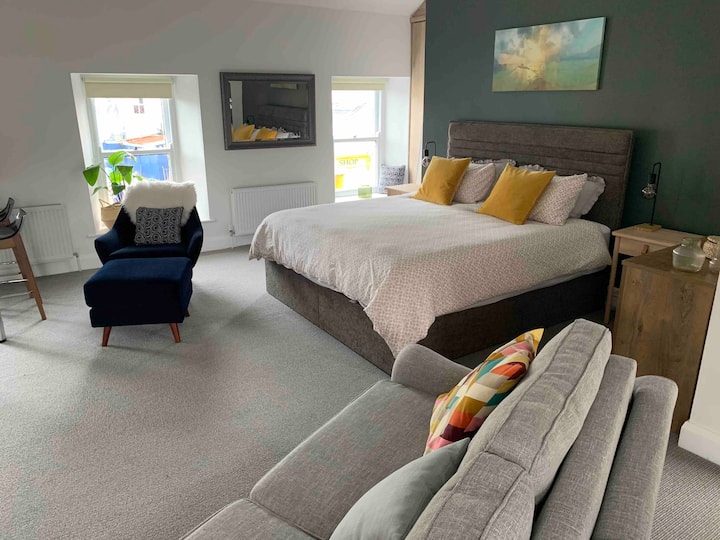 Westport Loft Studio Apartment - Westport