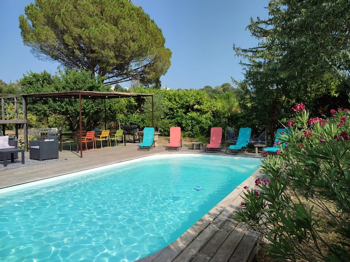 Villevieille, Maison Avec Piscine Privée - Sommières