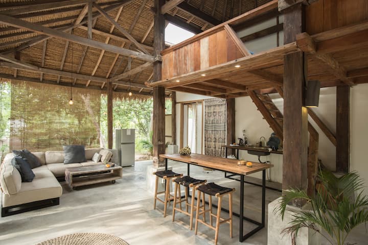 The Joglo - Gili Islands