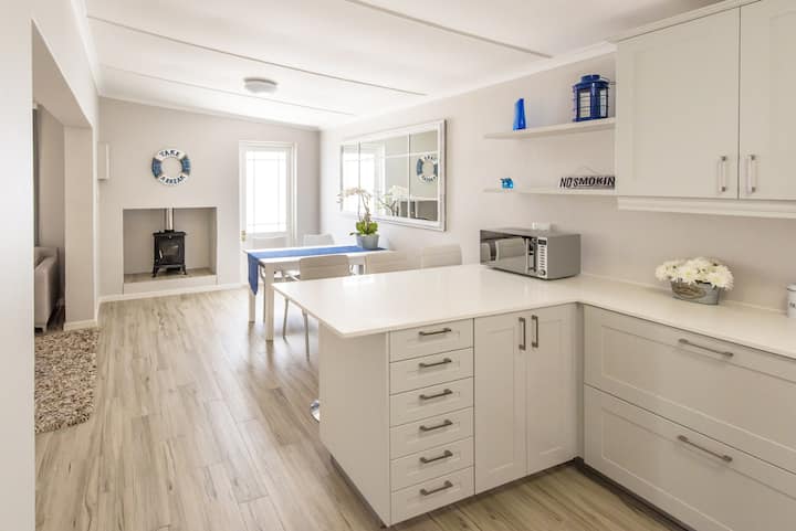 Lavender House Self-catering Accommodation - Cape Town
