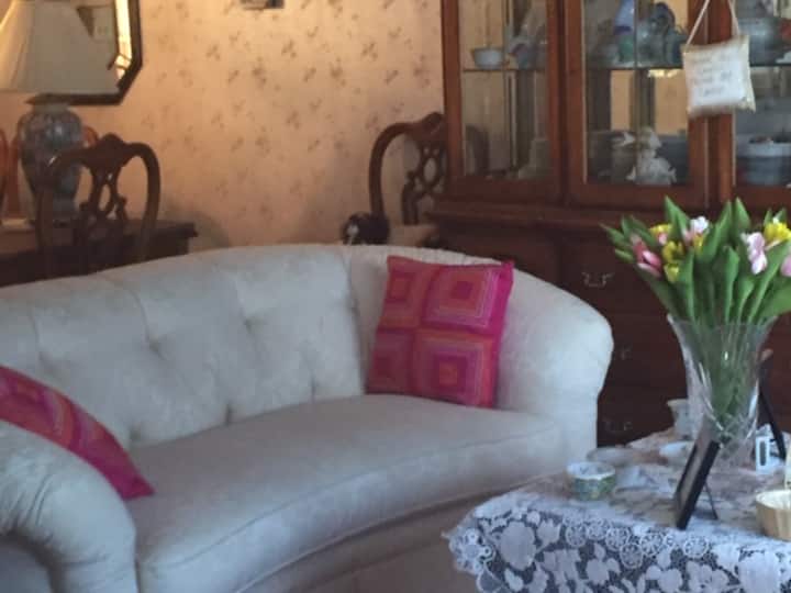 Joanne's B & B Philadelphia - Bensalem, PA