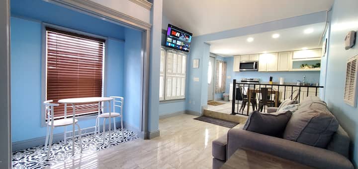3 Bed 1 Bath Apartment "Unit 2" - Delaware