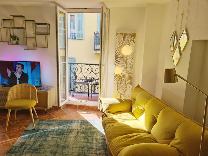 Flat & Balcony Vieux-nice - Nice