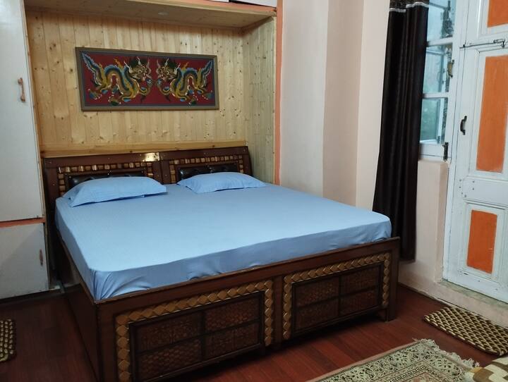 Cottage In Garden - Shimla