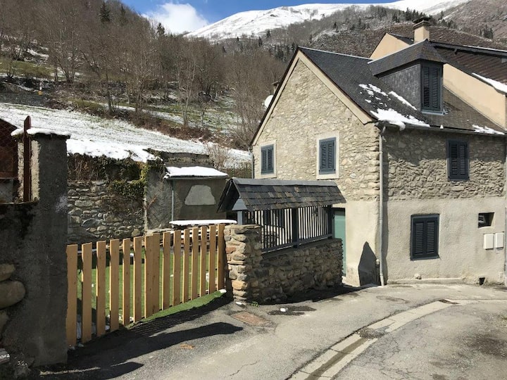 Maison De Charme, Cosy, Calme Avec Jardin - Pic du Midi