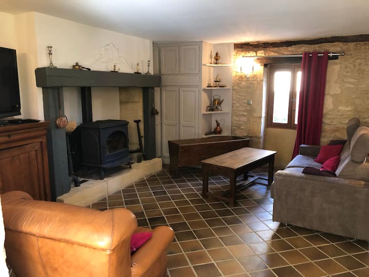 Gîte De Charme Typique Périgourdin Avec Jardin - Montignac